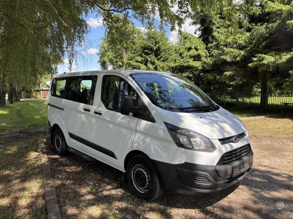 White Ford Transit Custom 2016 in Utena, with an engine capacity of 2.20 L and mileage of 286 thousand km for 8200 €, photo 10 on AUTOMOTO.COM.LV