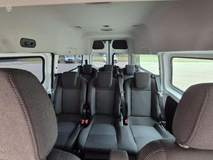 White Ford Transit Custom 2016 in Marijampole, with an engine capacity of 2.20 L and mileage of 221 thousand km for 12500 €, photo 19 on AUTOMOTO.COM.LV