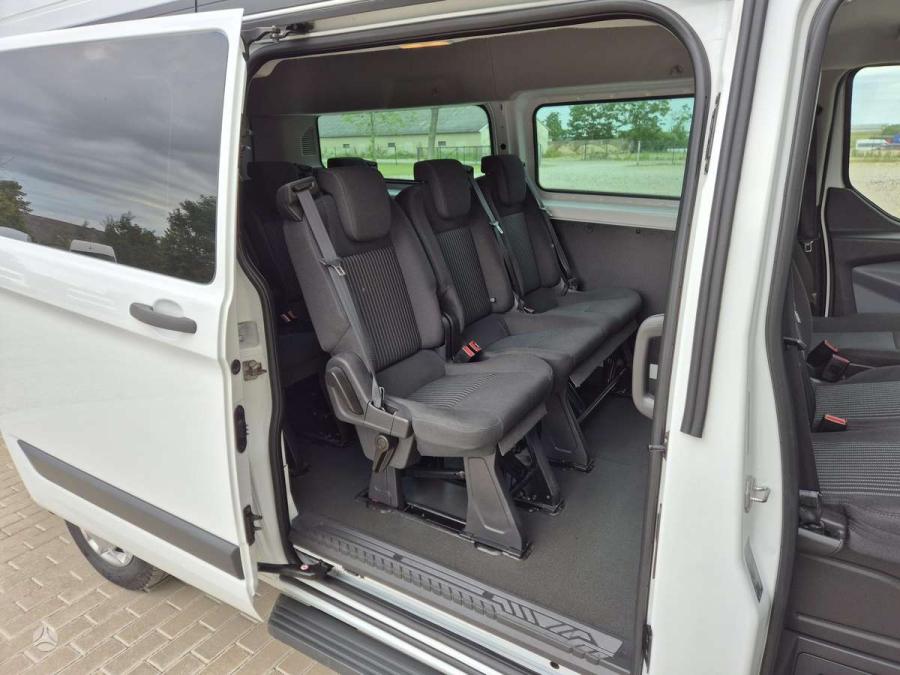White Ford Transit Custom 2016 in Marijampole, with an engine capacity of 2.20 L and mileage of 221 thousand km for 12500 €, photo 21 on AUTOMOTO.COM.LV