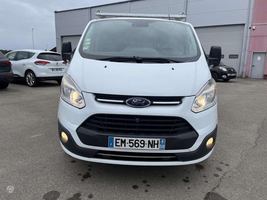 Balts Ford Transit Custom 2016 Tauragė, ar dzinēja tilpumu 2.00 L un nobraukumu 196 tūkst. km par 4600 €, foto 3 vietnē AUTOMOTO.COM.LV