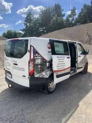 Balts Ford Transit Custom 2016 Viļņa, ar dzinēja tilpumu 2.00 L un nobraukumu 247 tūkst. km par 7950 €, foto 4 vietnē AUTOMOTO.COM.LV