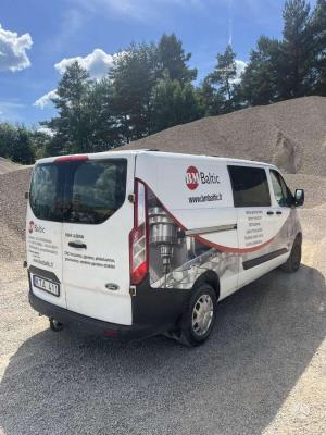 Balts Ford Transit Custom 2016 Viļņa, ar dzinēja tilpumu 2.00 L un nobraukumu 247 tūkst. km par 7950 €, foto 5 vietnē AUTOMOTO.COM.LV