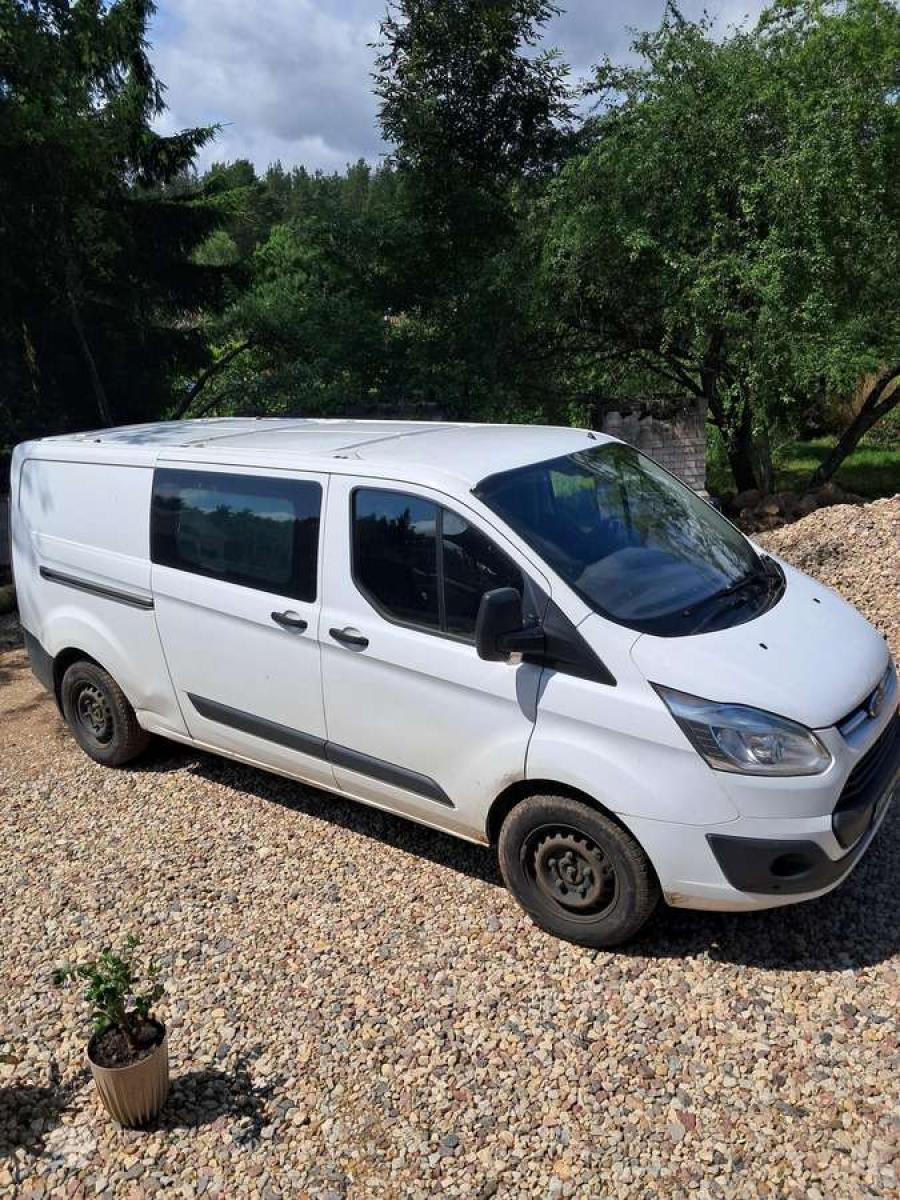 Balts Ford Transit Custom 2016 Viļņa, ar dzinēja tilpumu 2.20 L un nobraukumu 352 tūkst. km par 4100 €, foto 4 vietnē AUTOMOTO.COM.LV