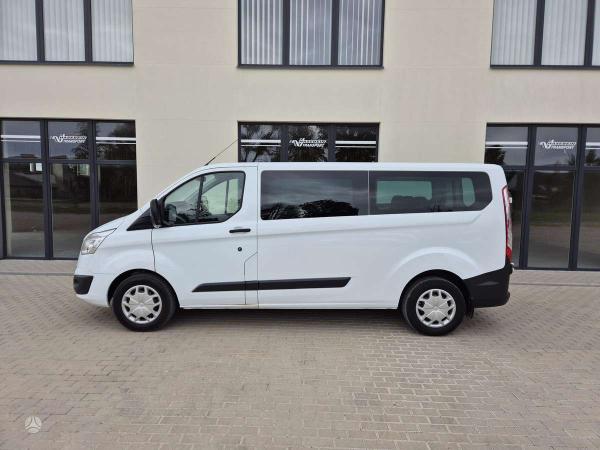 White Ford Transit Custom 2016 in Marijampole, with an engine capacity of 2.00 L and mileage of 251 thousand km for 11500 €, photo 8 on AUTOMOTO.COM.LV