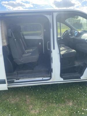 Balts Ford Transit Custom 2016 Šauļi, ar dzinēja tilpumu 2.20 L un nobraukumu 313 tūkst. km par 7500 €, foto 4 vietnē AUTOMOTO.COM.LV