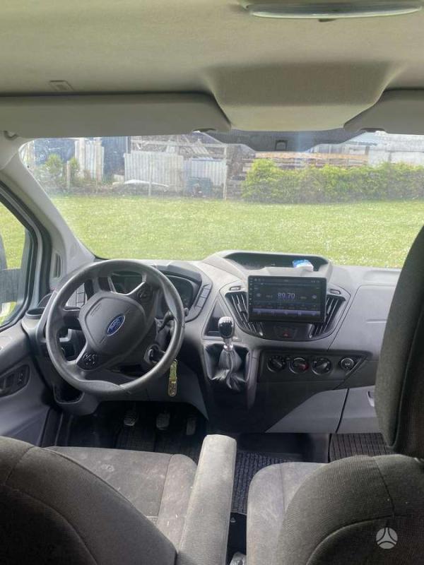 Balts Ford Transit Custom 2016 Šauļi, ar dzinēja tilpumu 2.20 L un nobraukumu 313 tūkst. km par 7500 €, foto 4 vietnē AUTOMOTO.COM.LV