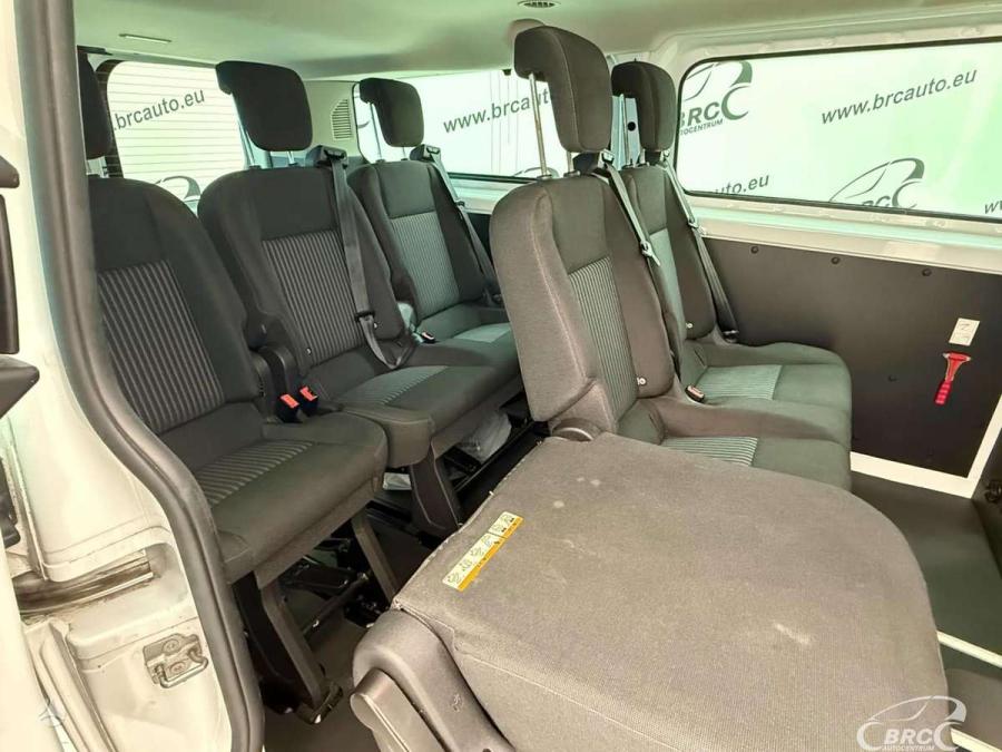 White Ford Transit Custom 2016 in Vilnius, with an engine capacity of 2.00 L and mileage of 240 thousand km for 11000 €, photo 8 on AUTOMOTO.COM.LV