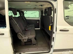 White Ford Transit Custom 2016 in Vilnius, with an engine capacity of 2.00 L and mileage of 240 thousand km for 11000 €, photo 9 on AUTOMOTO.COM.LV