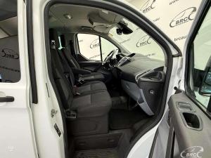 White Ford Transit Custom 2016 in Vilnius, with an engine capacity of 2.00 L and mileage of 240 thousand km for 11000 €, photo 12 on AUTOMOTO.COM.LV