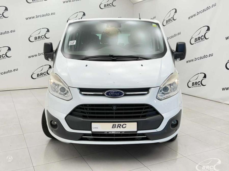 White Ford Transit Custom 2016 in Vilnius, with an engine capacity of 2.00 L and mileage of 240 thousand km for 11000 €, photo 23 on AUTOMOTO.COM.LV