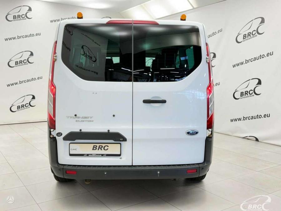 White Ford Transit Custom 2016 in Vilnius, with an engine capacity of 2.00 L and mileage of 240 thousand km for 11000 €, photo 24 on AUTOMOTO.COM.LV