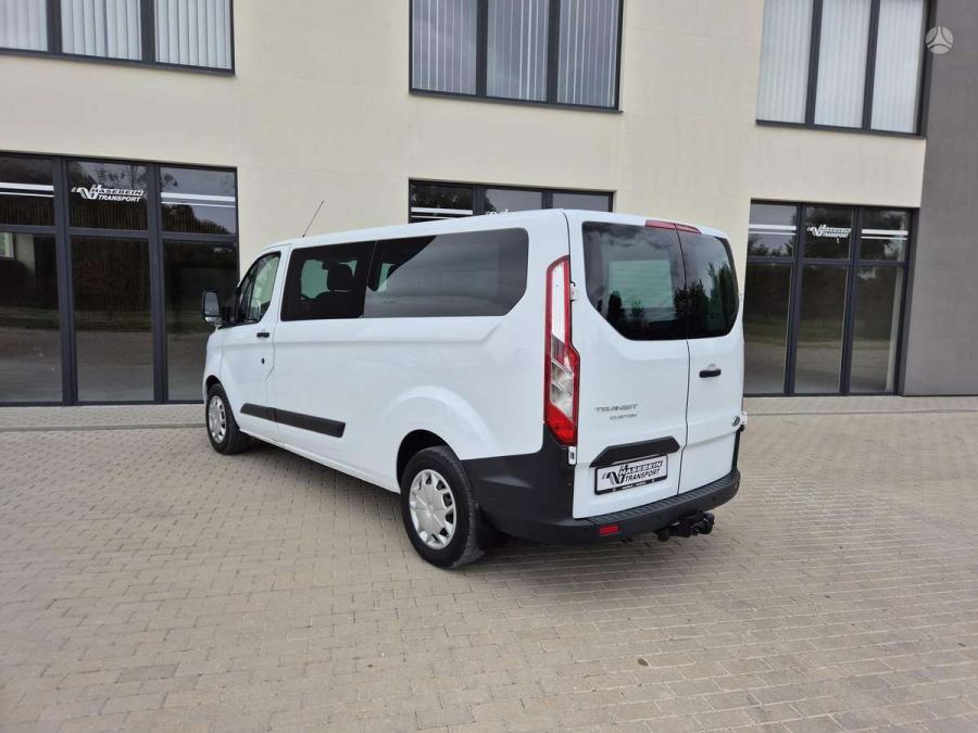 White Ford Transit Custom 2016 in Marijampole, with an engine capacity of 2.00 L and mileage of 251 thousand km for 11000 €, photo 9 on AUTOMOTO.COM.LV