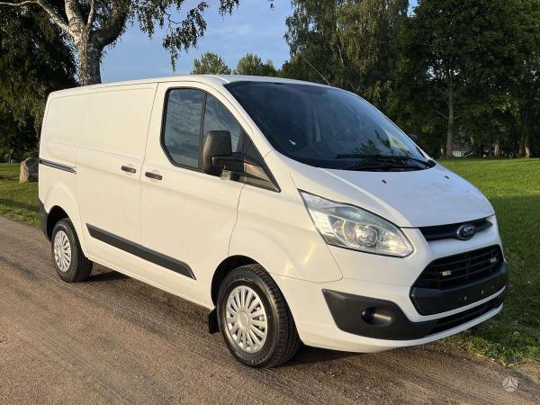 White Ford Transit Custom 2016 in Silale, with an engine capacity of 2.20 L and mileage of 250 thousand km for 5290 €, photo 1 on AUTOMOTO.COM.LV