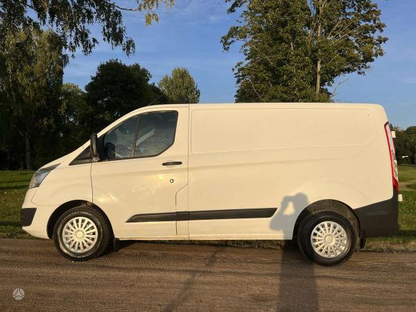 White Ford Transit Custom 2016 in Silale, with an engine capacity of 2.20 L and mileage of 250 thousand km for 5290 €, photo 4 on AUTOMOTO.COM.LV