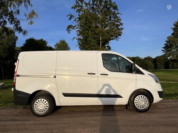 White Ford Transit Custom 2016 in Silale, with an engine capacity of 2.20 L and mileage of 250 thousand km for 5290 €, photo 5 on AUTOMOTO.COM.LV