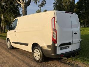 White Ford Transit Custom 2016 in Silale, with an engine capacity of 2.20 L and mileage of 250 thousand km for 5290 €, photo 7 on AUTOMOTO.COM.LV