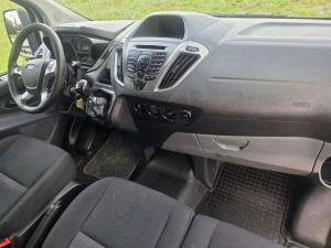 White Ford Transit Custom 2016 in Marijampole, with an engine capacity of 0.00 L and mileage of 257 thousand km for 4200 €, photo 12 on AUTOMOTO.COM.LV