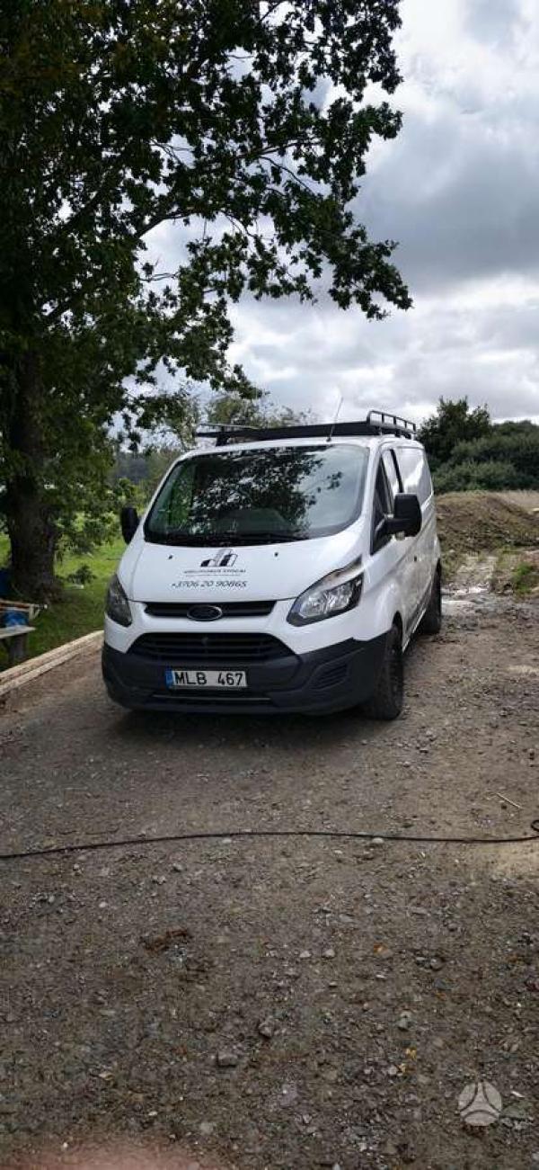 Ford Transit Custom 2016 in Kaunas on AUTOMOTO.COM.LV White Ford Transit Custom 2016 in Kaunas, with an engine capacity of 2.00 L and mileage of 239 thousand km for 5700 €, photo 1 on AUTOMOTO.COM.LV