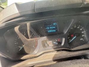 Balts Ford Transit Custom 2016 Klaipėda, ar dzinēja tilpumu 2.00 L un nobraukumu 209 tūkst. km par 3900 €, foto 9 vietnē AUTOMOTO.COM.LV