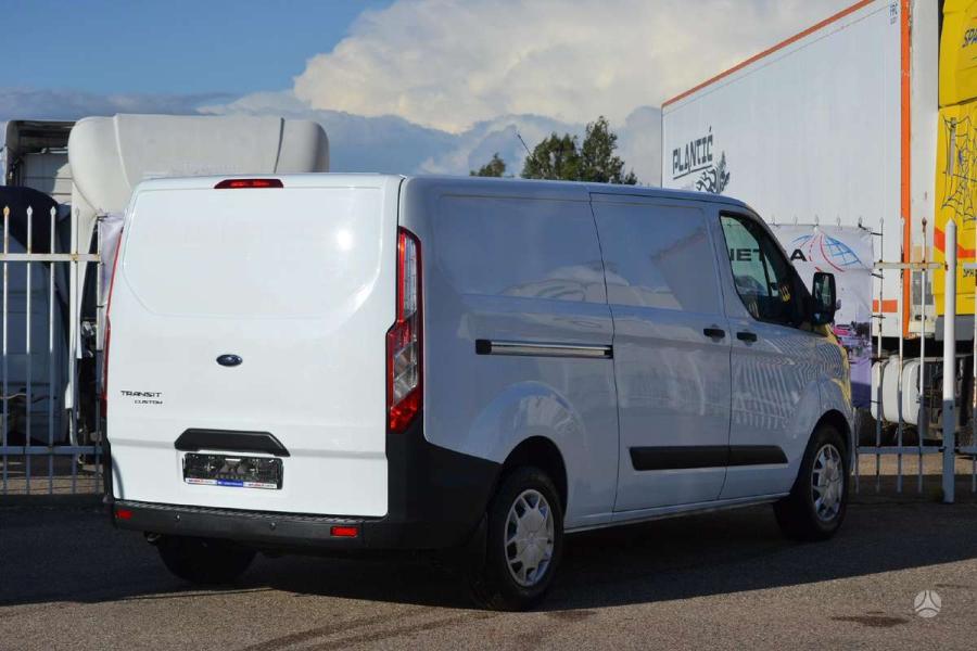 Balts Ford Transit Custom 2017 Marijampole, ar dzinēja tilpumu 2.00 L un nobraukumu 251 tūkst. km par 8591 €, foto 4 vietnē AUTOMOTO.COM.LV