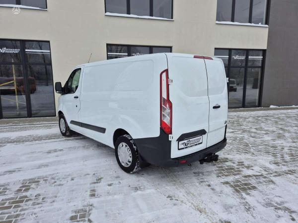 Balts Ford Transit Custom 2017 Marijampole, ar dzinēja tilpumu 2.00 L un nobraukumu 180 tūkst. km par 8000 €, foto 6 vietnē AUTOMOTO.COM.LV