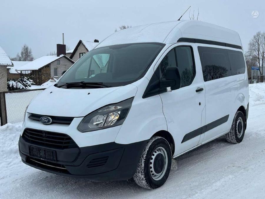 Balts Ford Transit Custom 2017 Šilalė, ar dzinēja tilpumu 2.00 L un nobraukumu 159 tūkst. km par 10390 €, foto 1 vietnē AUTOMOTO.COM.LV