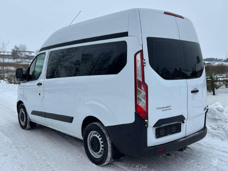Balts Ford Transit Custom 2017 Šilalė, ar dzinēja tilpumu 2.00 L un nobraukumu 159 tūkst. km par 10390 €, foto 3 vietnē AUTOMOTO.COM.LV