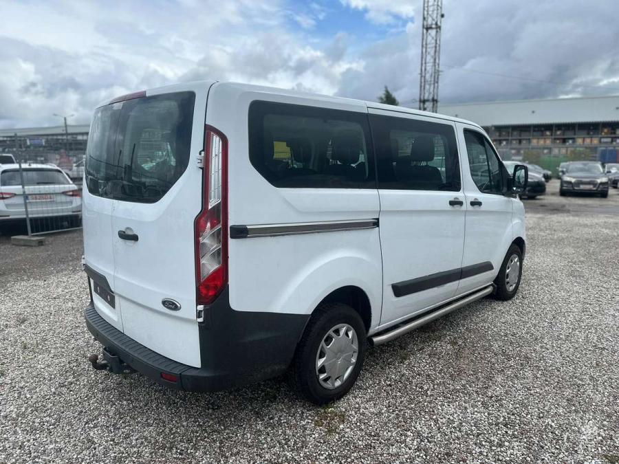 Balts Ford Transit Custom 2017 Kauņa, ar dzinēja tilpumu 2.00 L un nobraukumu 269 tūkst. km par 7950 €, foto 7 vietnē AUTOMOTO.COM.LV