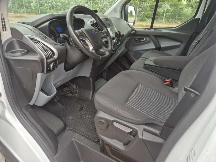 Balts Ford Transit Custom 2017 Marijampole, ar dzinēja tilpumu 2.00 L un nobraukumu 220 tūkst. km par 12500 €, foto 18 vietnē AUTOMOTO.COM.LV