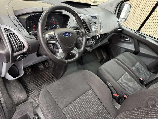 Balts Ford Transit Custom 2017 Marijampole, ar dzinēja tilpumu 2.00 L un nobraukumu 307 tūkst. km par 9750 €, foto 3 vietnē AUTOMOTO.COM.LV