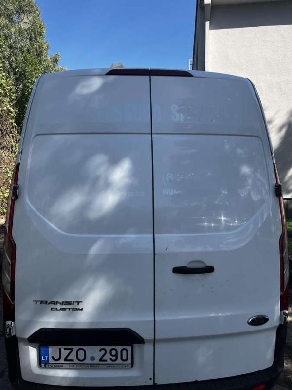 Ford Transit Custom 2017 Kauņa vietnē Balts Ford Transit Custom 2017 Kauņa, ar dzinēja tilpumu 2.00 L un nobraukumu 252 tūkst. km par 8349 €, foto 5 vietnē AUTOMOTO.COM.LV