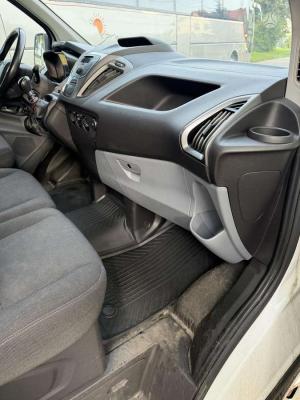 Balts Ford Transit Custom 2017 Viļņa, ar dzinēja tilpumu 2.00 L un nobraukumu 204 tūkst. km par 7500 €, foto 6 vietnē AUTOMOTO.COM.LV