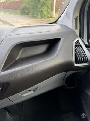 Balts Ford Transit Custom 2017 Viļņa, ar dzinēja tilpumu 2.00 L un nobraukumu 204 tūkst. km par 7500 €, foto 8 vietnē AUTOMOTO.COM.LV