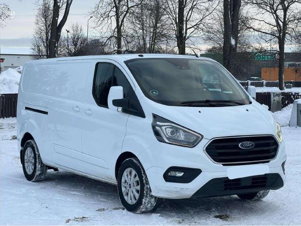 White Ford Transit Custom 2018 in Taurage, with an engine capacity of 2.00 L and mileage of 271 thousand km for 7800 €, photo 4 on AUTOMOTO.COM.LV