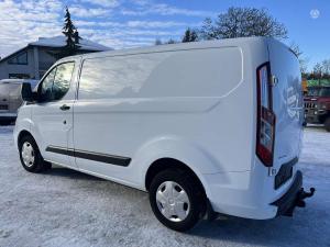 White Ford Transit Custom 2018 in Alytus, with an engine capacity of 2.00 L and mileage of 191 thousand km for 10648 €, photo 2 on AUTOMOTO.COM.LV