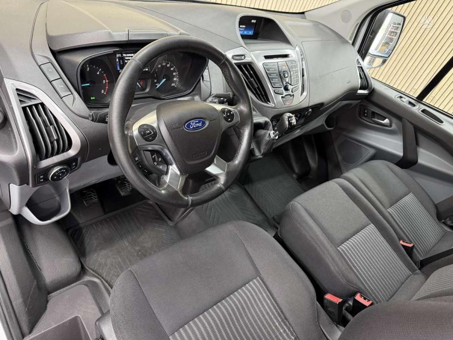 Balts Ford Transit Custom 2018 Marijampole, ar dzinēja tilpumu 2.00 L un nobraukumu 272 tūkst. km par 11450 €, foto 3 vietnē AUTOMOTO.COM.LV