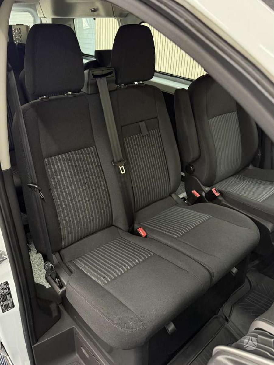 Balts Ford Transit Custom 2018 Marijampole, ar dzinēja tilpumu 2.00 L un nobraukumu 272 tūkst. km par 11450 €, foto 12 vietnē AUTOMOTO.COM.LV