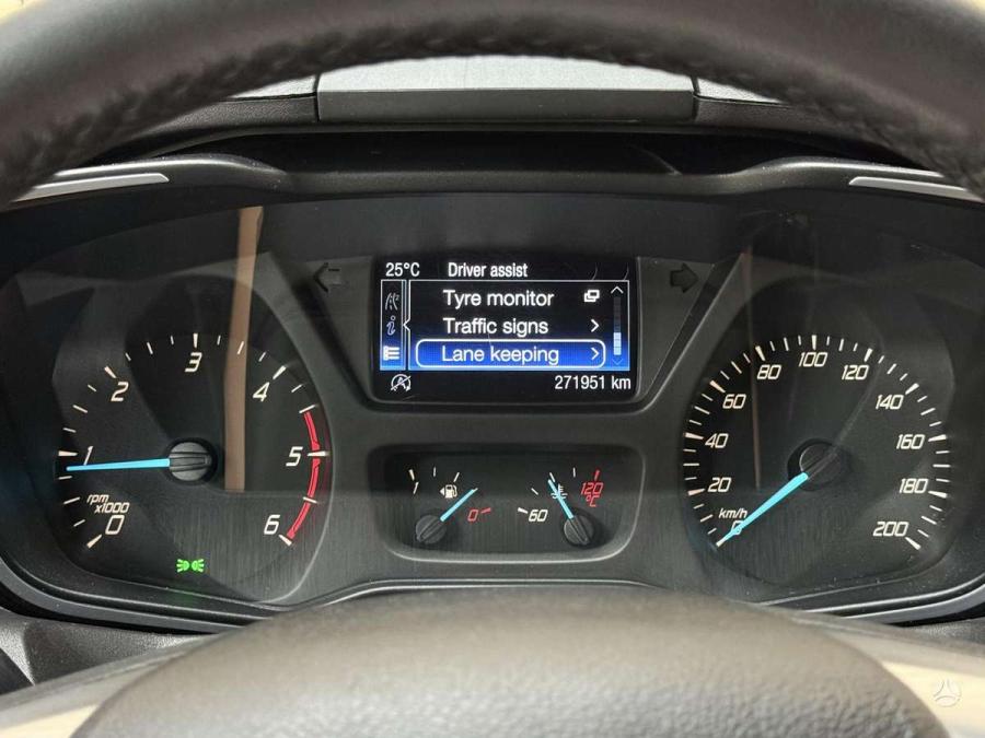 Balts Ford Transit Custom 2018 Marijampole, ar dzinēja tilpumu 2.00 L un nobraukumu 272 tūkst. km par 11450 €, foto 23 vietnē AUTOMOTO.COM.LV
