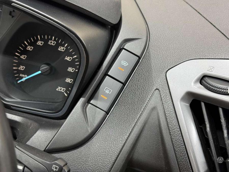 Balts Ford Transit Custom 2018 Marijampole, ar dzinēja tilpumu 2.00 L un nobraukumu 272 tūkst. km par 11450 €, foto 27 vietnē AUTOMOTO.COM.LV