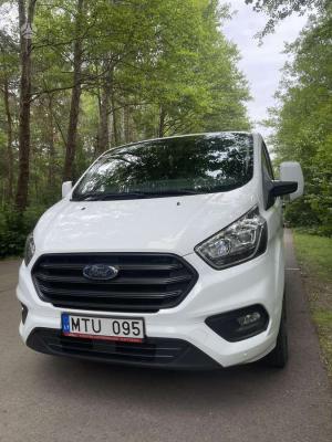 White Ford Transit Custom 2018 in Klaipeda, with an engine capacity of 2.00 L and mileage of 263 thousand km for 16000 €, photo  on AUTOMOTO.COM.LV