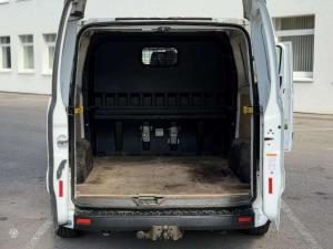 Balts Ford Transit Custom 2018 Alīta, ar dzinēja tilpumu 2.00 L un nobraukumu 290 tūkst. km par 8500 €, foto 7 vietnē AUTOMOTO.COM.LV