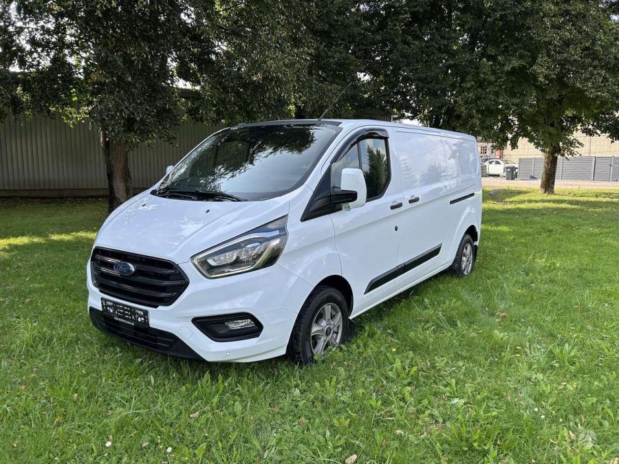 Balts Ford Transit Custom 2018 Kretinga, ar dzinēja tilpumu 2.00 L un nobraukumu 194 tūkst. km par 11850 €, foto 4 vietnē AUTOMOTO.COM.LV