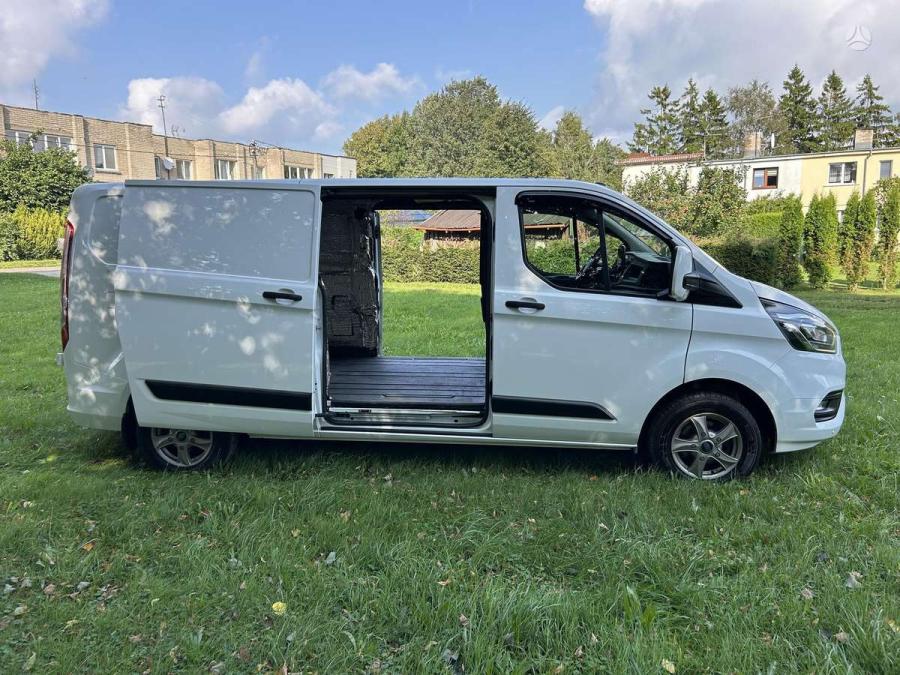 Balts Ford Transit Custom 2018 Kretinga, ar dzinēja tilpumu 2.00 L un nobraukumu 194 tūkst. km par 11850 €, foto 22 vietnē AUTOMOTO.COM.LV
