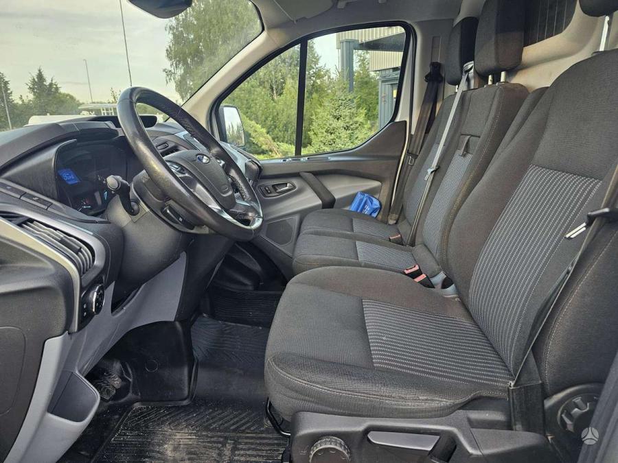 Balts Ford Transit Custom 2018 Pakruojis, ar dzinēja tilpumu 2.00 L un nobraukumu 183 tūkst. km par 7600 €, foto 10 vietnē AUTOMOTO.COM.LV