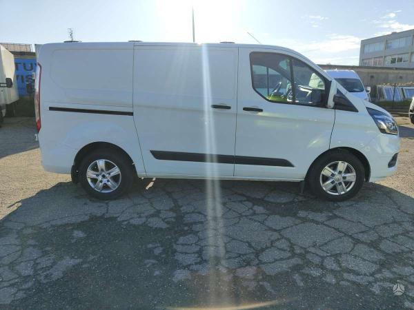 Balts Ford Transit Custom 2019 Klaipėda, ar dzinēja tilpumu 2.00 L un nobraukumu 225 tūkst. km par 9900 €, foto 2 vietnē AUTOMOTO.COM.LV