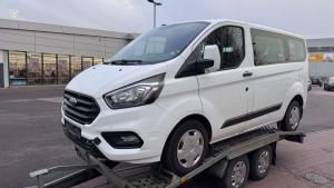 White Ford Transit Custom 2019 in Kelme, with an engine capacity of 2.00 L and mileage of 228 thousand km for 11300 €, photo 3 on AUTOMOTO.COM.LV