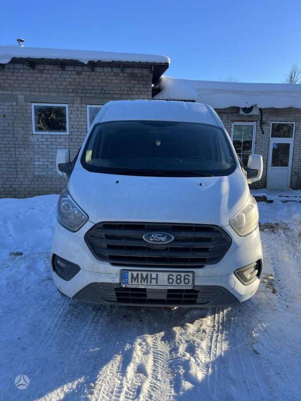 Balts Ford Transit Custom 2019 Ukmergė, ar dzinēja tilpumu 2.00 L un nobraukumu 491 tūkst. km par 11500 €, foto 1 vietnē AUTOMOTO.COM.LV