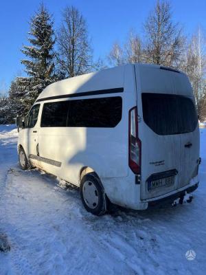 White Ford Transit Custom 2019 in Ukmerge, with an engine capacity of 2.00 L and mileage of 491 thousand km for 11500 €, photo 3 on AUTOMOTO.COM.LV