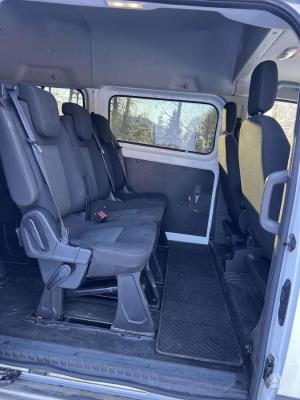 White Ford Transit Custom 2019 in Ukmerge, with an engine capacity of 2.00 L and mileage of 491 thousand km for 11500 €, photo 6 on AUTOMOTO.COM.LV