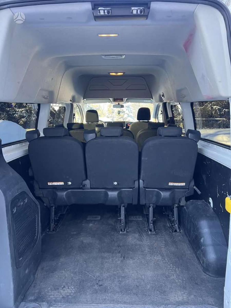 White Ford Transit Custom 2019 in Ukmerge, with an engine capacity of 2.00 L and mileage of 491 thousand km for 11500 €, photo 8 on AUTOMOTO.COM.LV